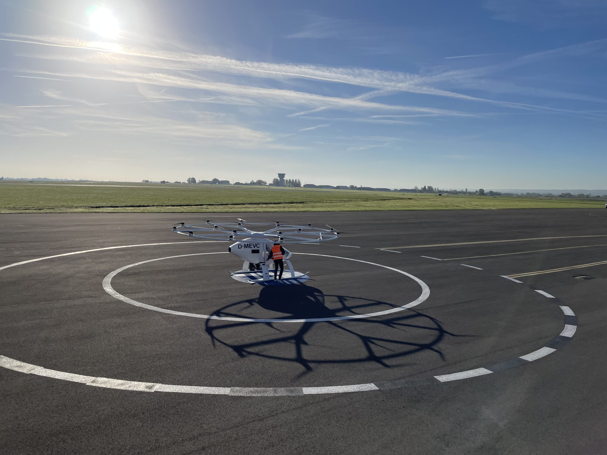 Skyports and Volocopter inaugurate Europe’s first vertiport terminal ...